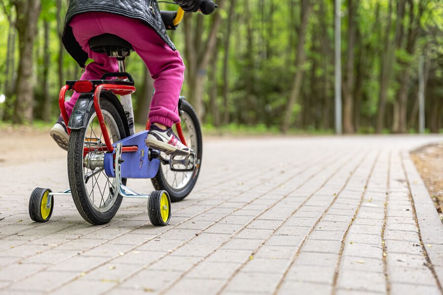 Kids Bike : Fun Routes and Safety Tips - Camden Cycles Blog